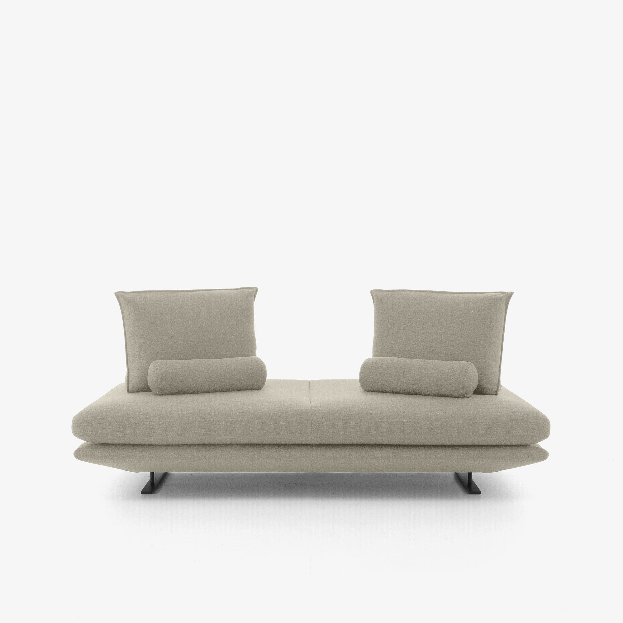 Prado - Grande sofa P100 by Ligne Roset – TRDST