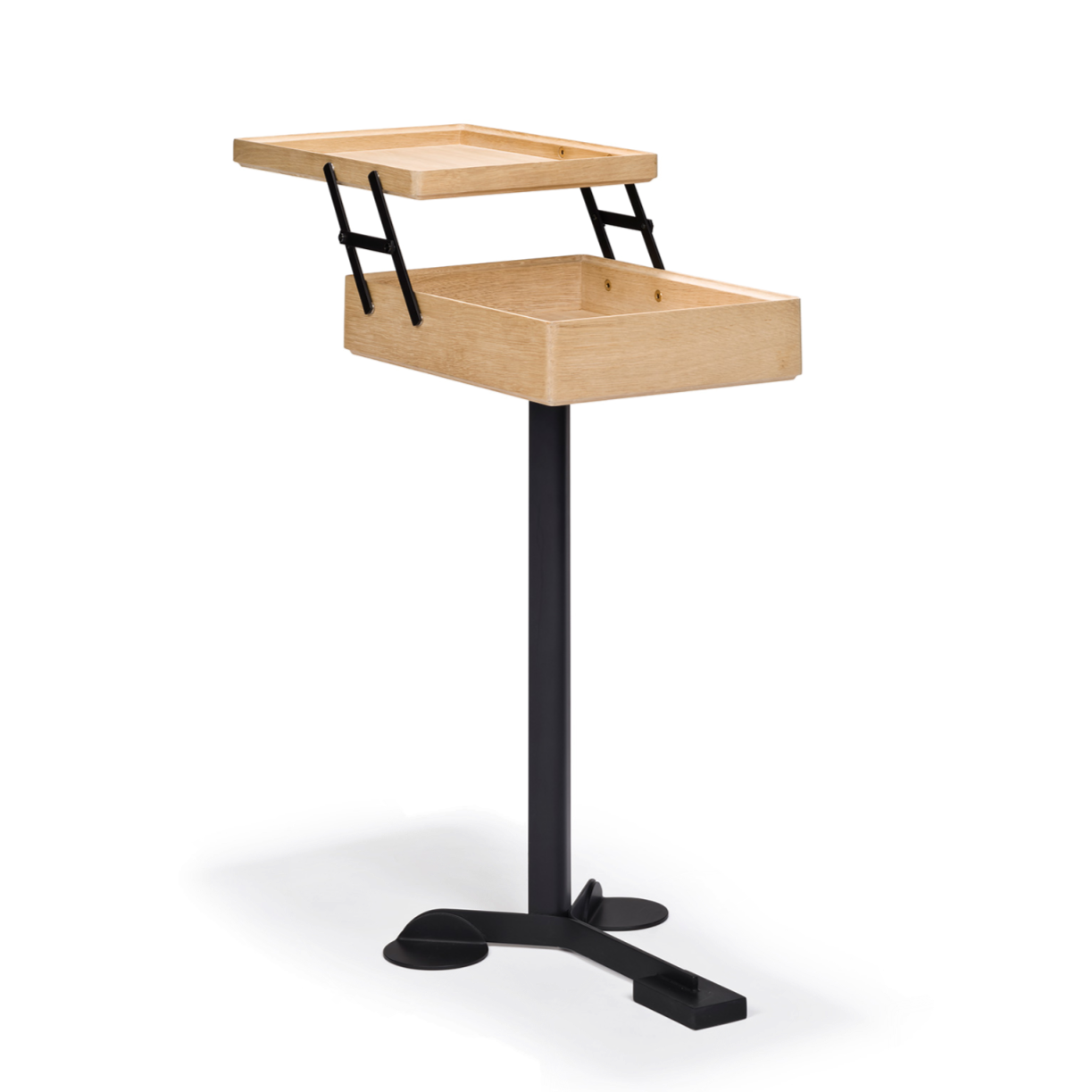 Comodo - Oak Coffee Table With Tray by Karakter – TRDST