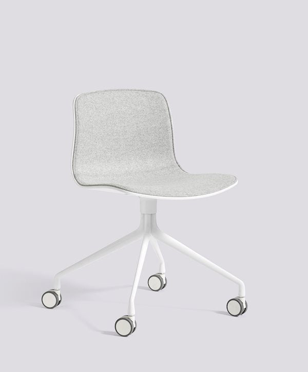 About A Chair Aac 14 (Front Upholstery) by Hay – TRDST